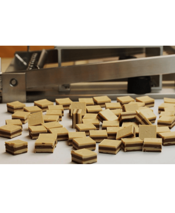 CUTTING MATERIAL - Savy Goiseau